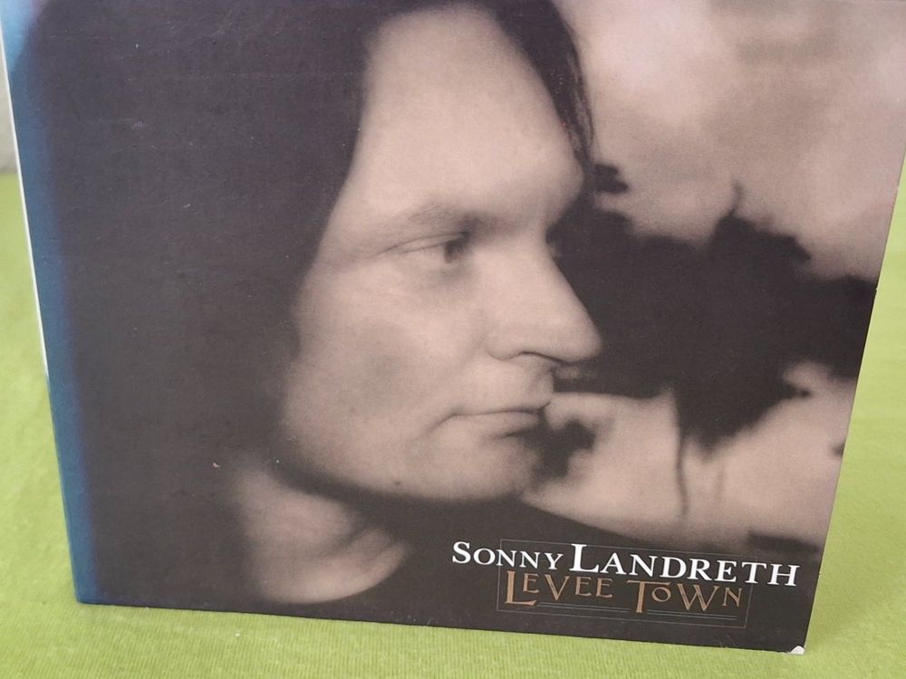 CD Sonny Landreth - Levee Town (Gebraucht) in Aarberg für CHF 4 – mit ...