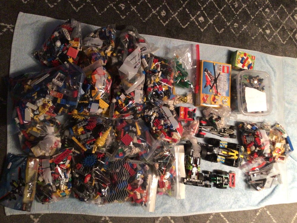 Viele verschiedene Lego Teile Figuren Sammlung mehr 9.5 kg | Kaufen auf Ricardo