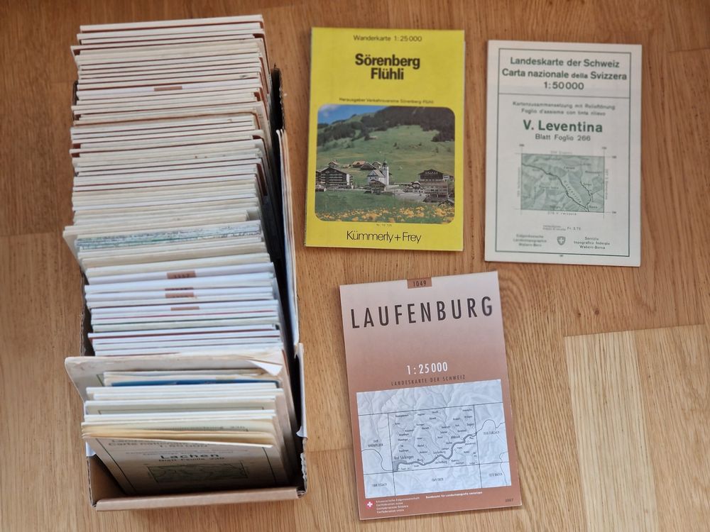 Landeskarten der Schweiz, ca. 70 Stück, versch. Jahrgänge | Kaufen auf ...
