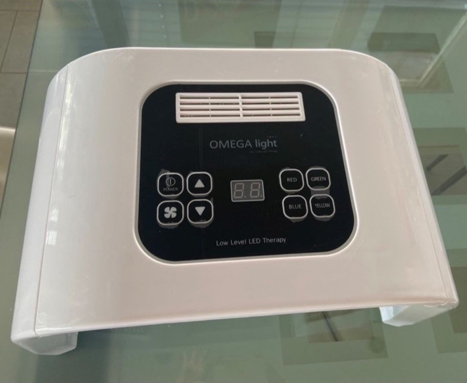 OMEGALIGHT LOW-LEVEL-LED-THERAPIE (HAUT) (Gebraucht) in Zumikon für CHF ...