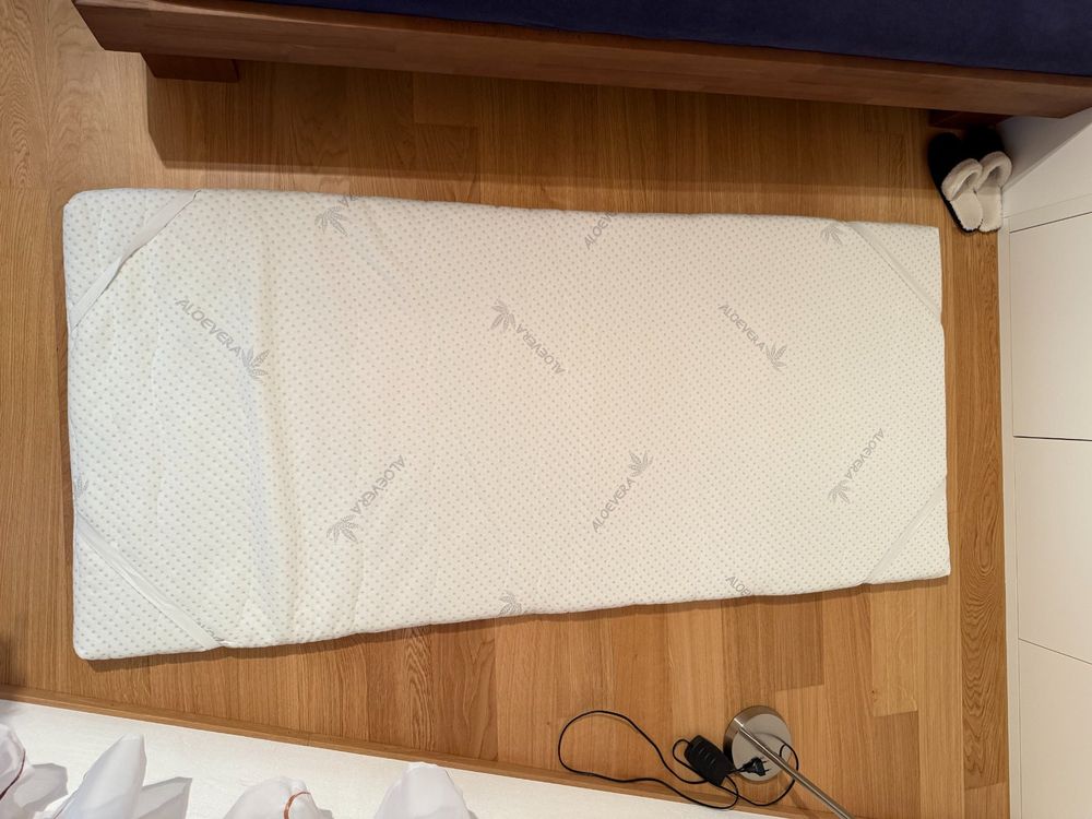 Matratzen Topper (zwei verschiedene Modelle) (Neu (gemäss Beschreibung ...