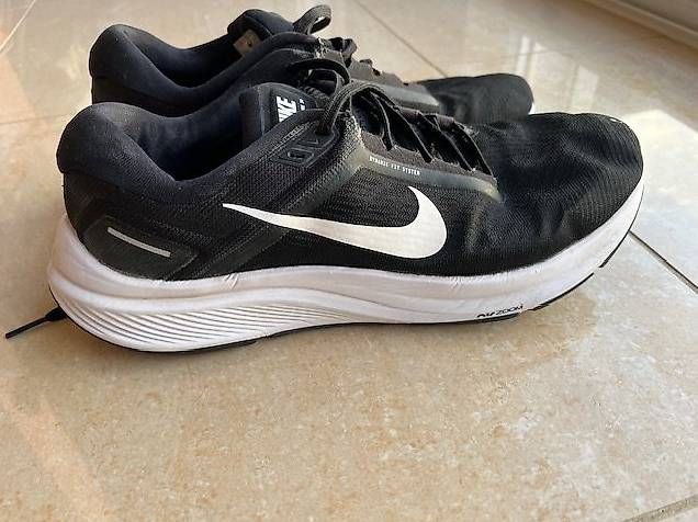 Nike Air Zoom Winflo 8 (size 42) (Gebraucht) in Zürich für CHF 25 – nur ...