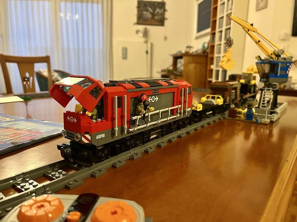 Lego City 60098 train marchandises télécommandé (Gebraucht) in Lausanne ...