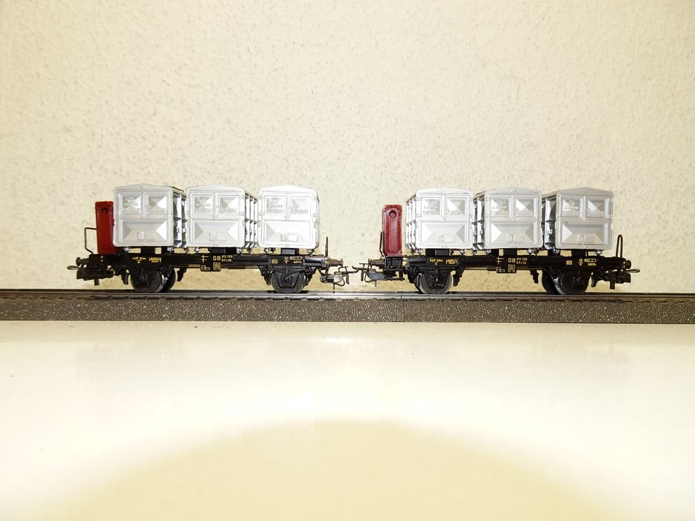 2 Märklin Güterwagen Behälterwagen HO 4614 (Gebraucht) in Luzern für ...