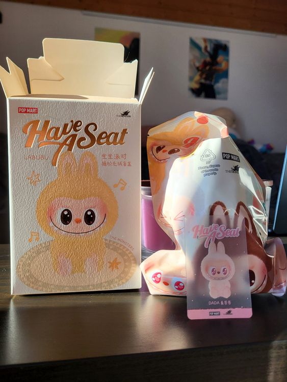Pop Mart / LABUBU / Have a seat / DADA (Neu und originalverpackt) in ...