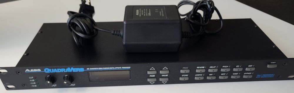 Alesis Quadraverb, inkl. Original Netzteil (Gebraucht) in Oberentfelden für CHF 127 – mit ...