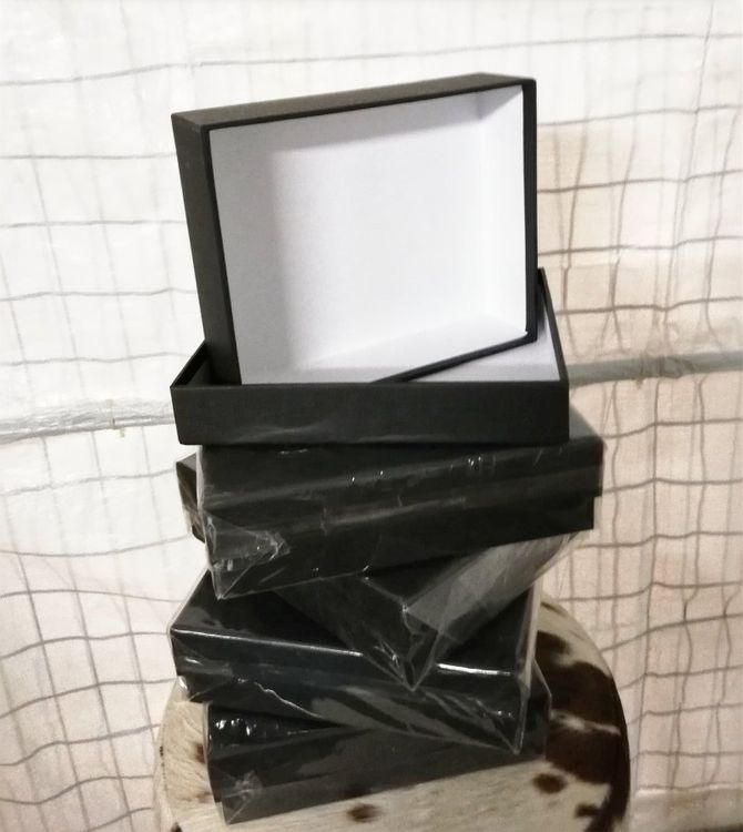 5er-Set Box / Karton Geschenkboxen schwarz / neuwertig (Neu (gemäss ...
