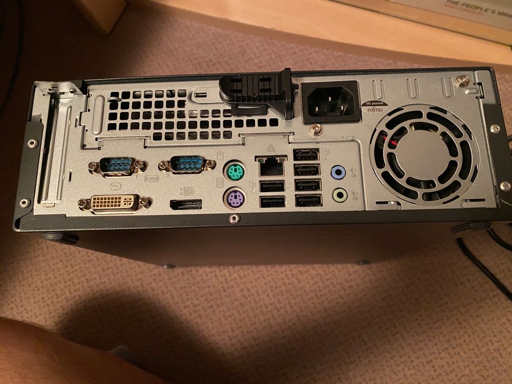 Verkaufe PC Fujitsu Esprimo C700 mit Linux Mint (Gebraucht) in für CHF ...