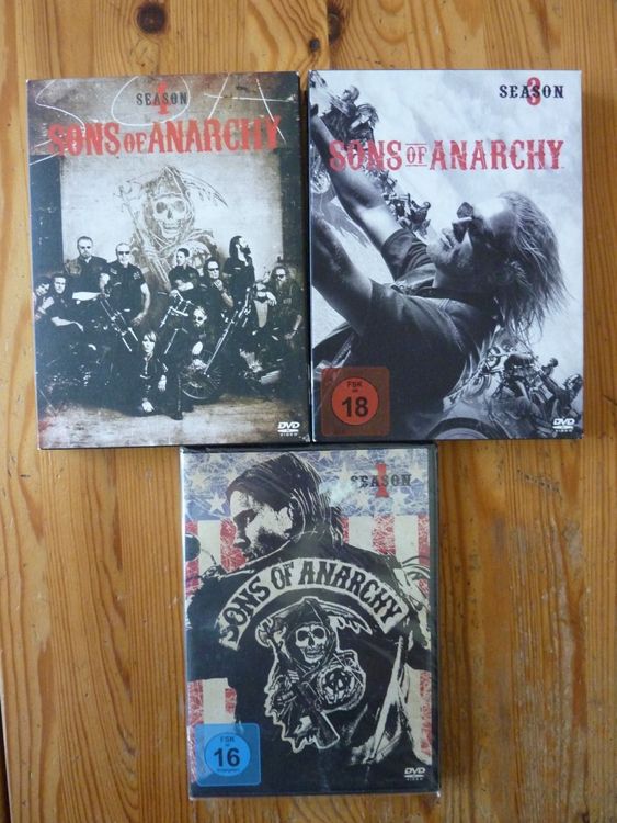 DVD: Sons of Anarchy - 3 kompl. Staffeln (Gebraucht) in Effretikon für CHF 7 – mit Lieferung auf ...