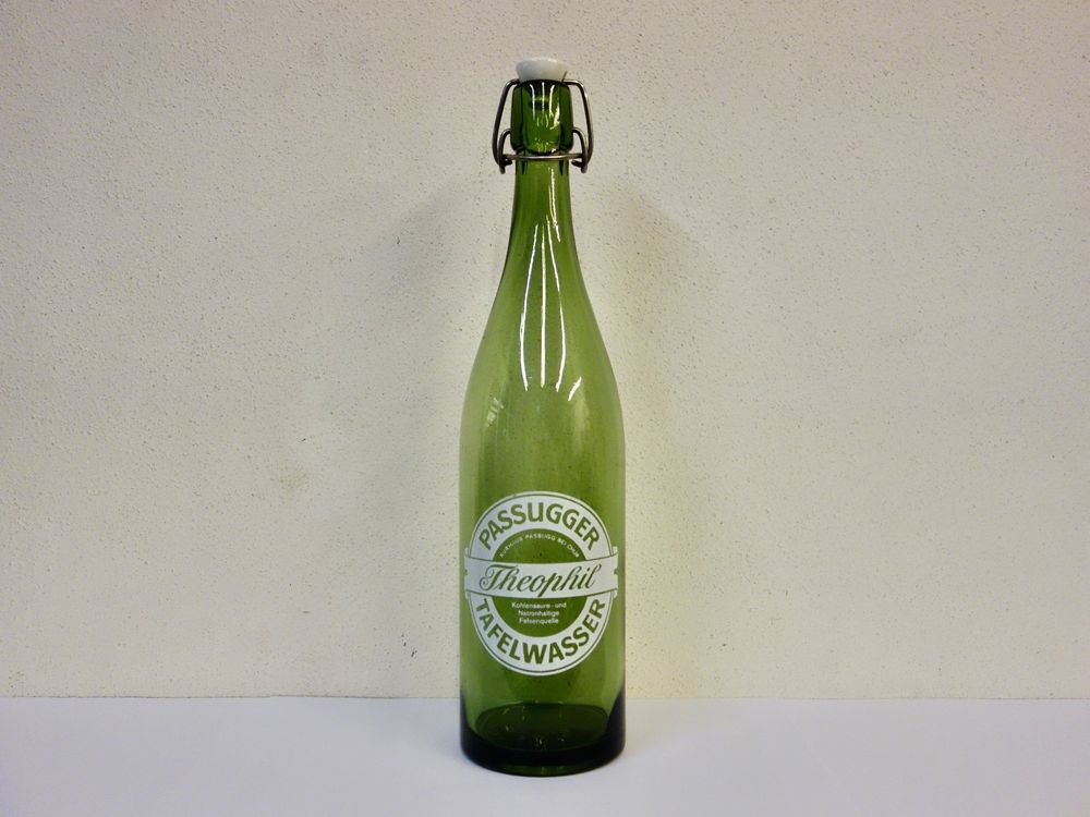 alte Flasche PASSUGGER TAFELWASSER MINERALQUELLE PASSUGG (Gebraucht) in ...