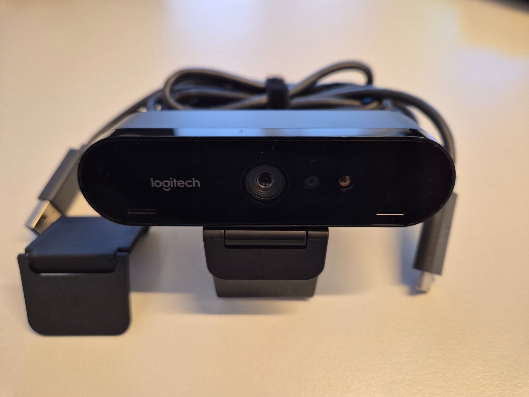 Brio 4K Ultra HD-Webcam mit Windows Hello-Unterstützung (Neu (gemäss ...