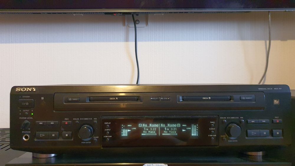 MiniDisc Doppel Deck Sony MDS-W1 | Kaufen auf Ricardo MiniDisc Doppel Deck Sony MDS-W1 | Kaufen auf Ricardo
