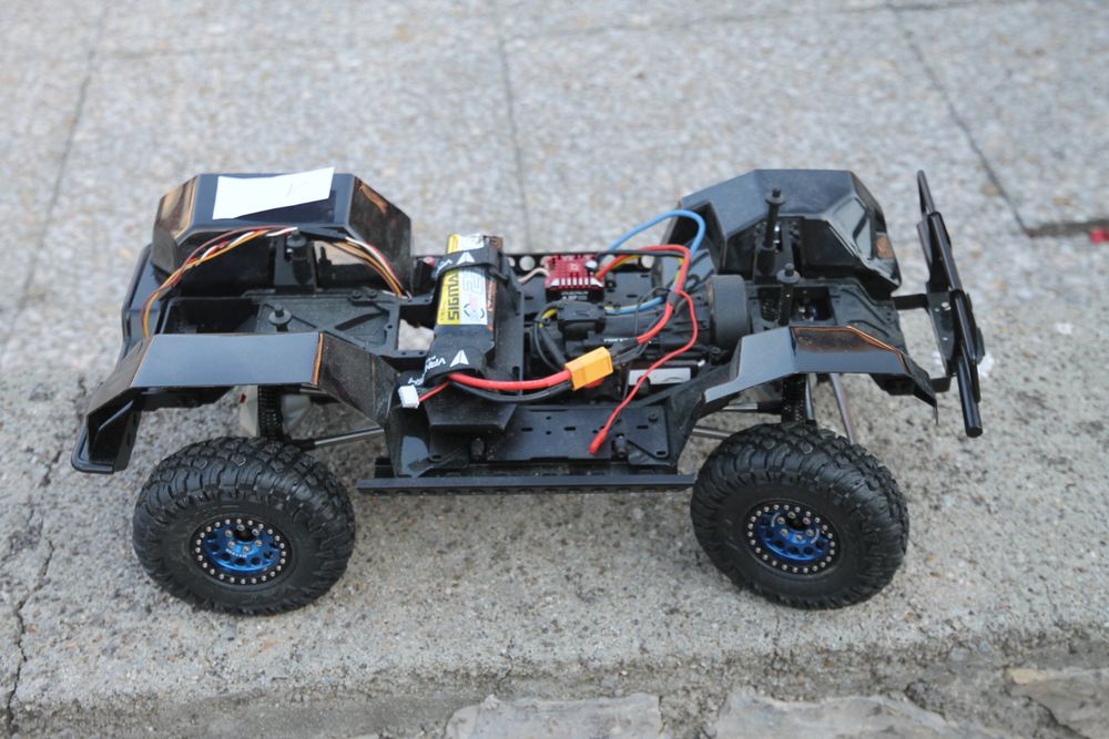 Rc auto crawler 4x4 1/10 (Gebraucht) in Täuffelen für CHF 450 – mit ...