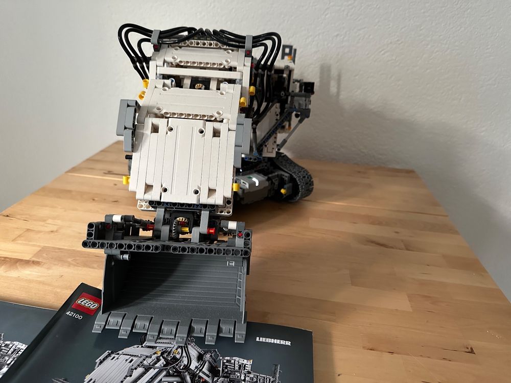 Lego 42100 Lego Technic Liebherr Bagger R9800 | Kaufen auf Ricardo