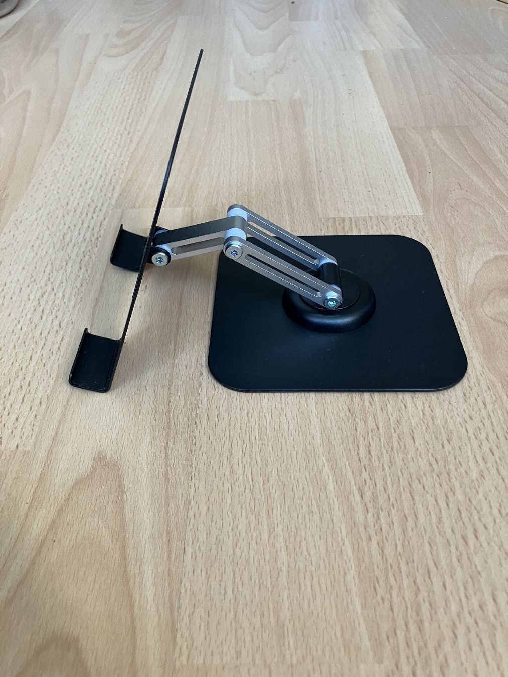 Praktischer Tablet-/Handy-Halter, schwarz, Top Zustand! (Neu (gemäss ...