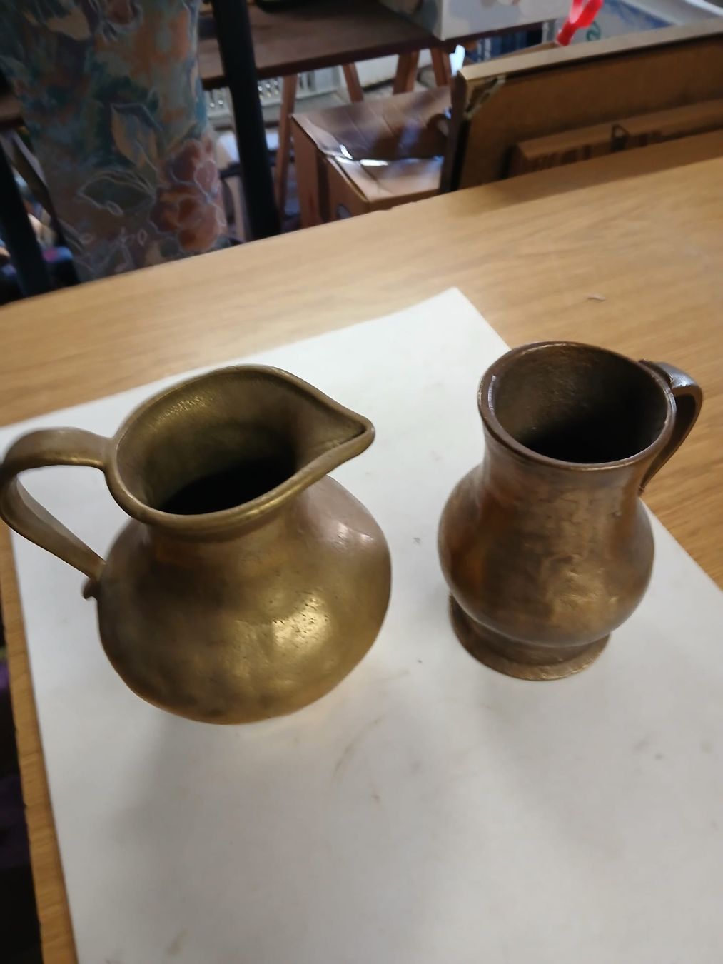 2 Stück Messing Krüge 3,7kg schwer (Gebraucht) in Obfelden für CHF 30 ...