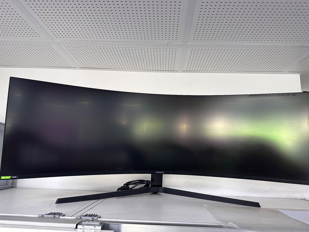 Samsung écran 49’’ Incurvé (Gebraucht) in Riaz für CHF 549 – mit ...