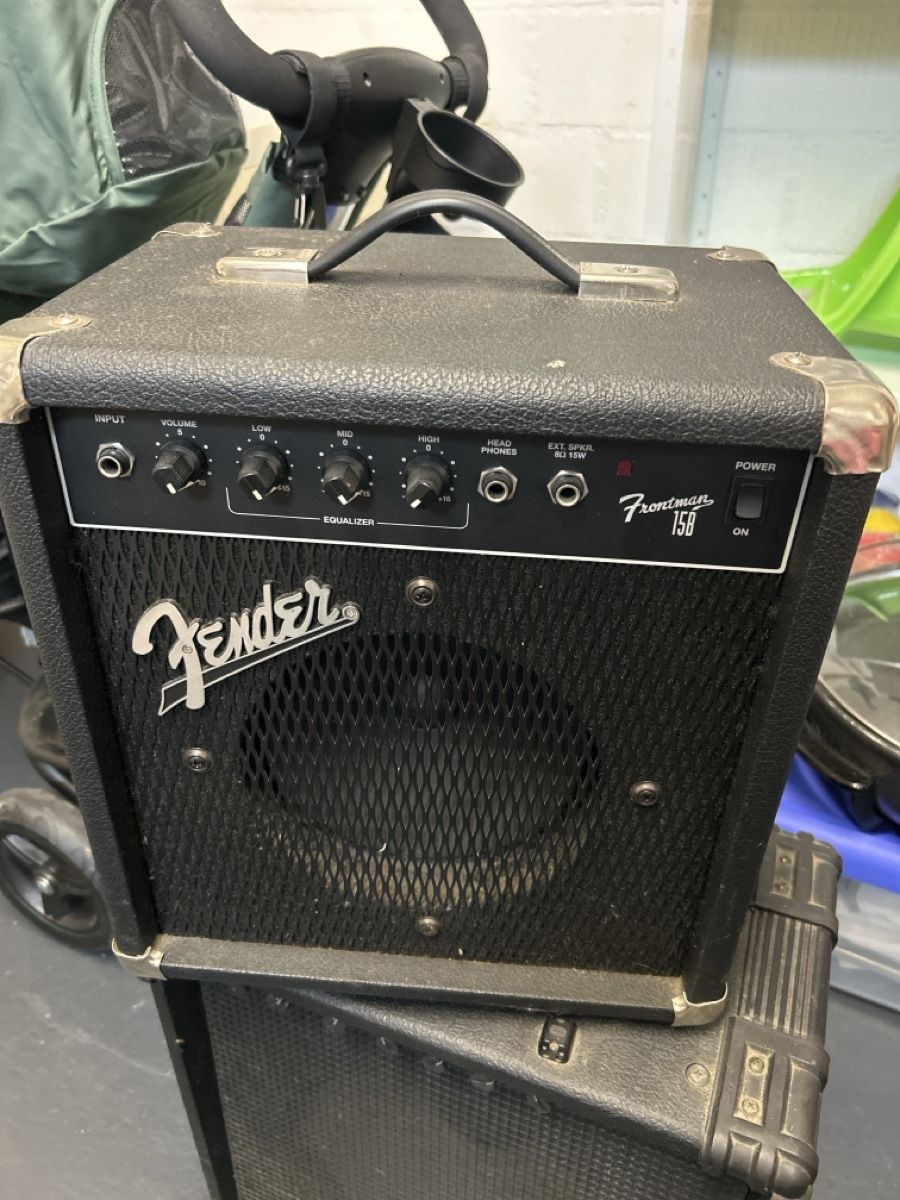 Fender Frontman 15B Bassverstärker (Gebraucht) in moehlin für CHF 100 ...