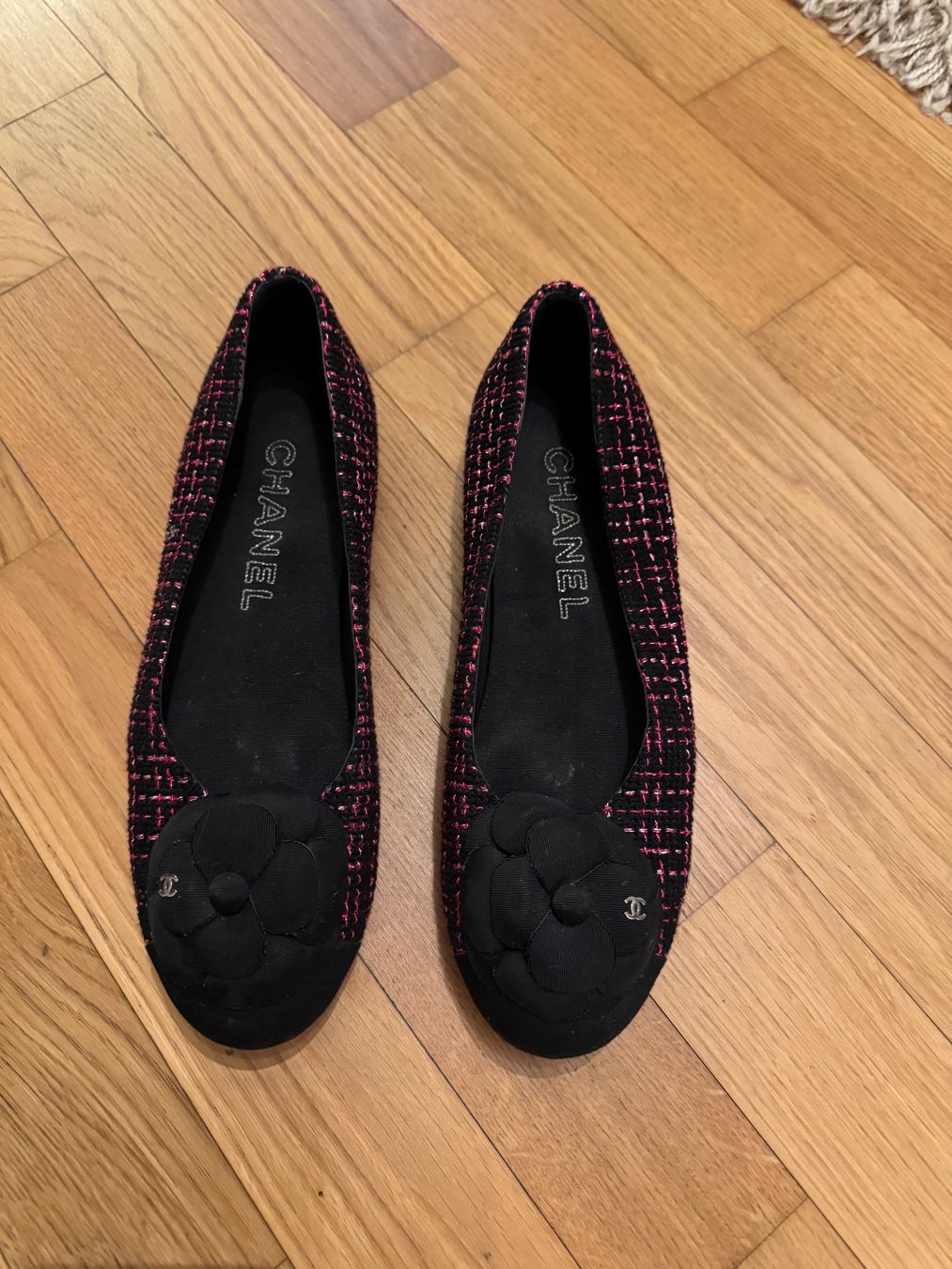 Chanel Ballerinas 38.5 (Gebraucht) in Adliswil für CHF 410 – mit Lieferung auf Ricardo kaufen