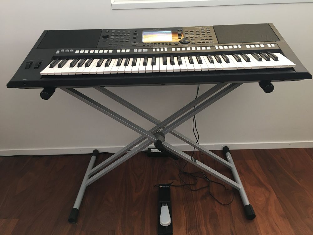 Keyboard Yamaha PSR-S750 inkl. Ständer und Sustainpedal | Kaufen auf ...