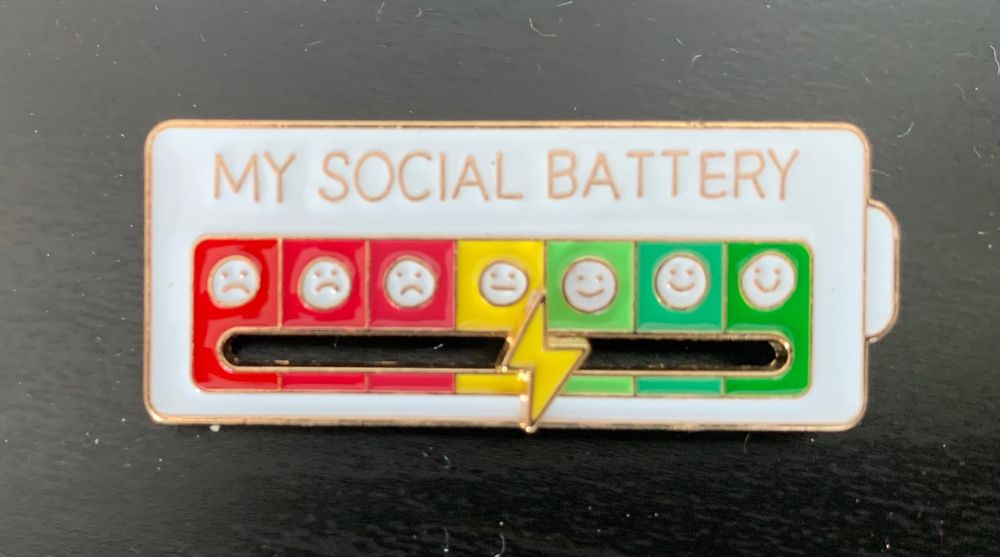 Stimmungs Pin / Anstecker My Social Battery | Kaufen auf Ricardo
