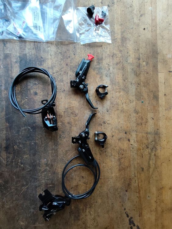 Scheibenbremse Sram Code RSC Set (Neu (gemäss Beschreibung)) in Flawil für CHF 100 – mit ...