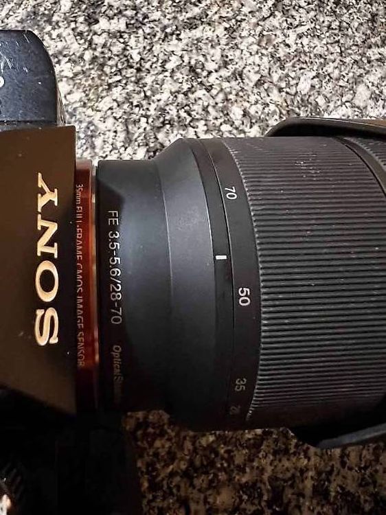 Caméra SONY CX 7 avec 3 batteries à vendre (D'occasion) à Lausanne pour ...