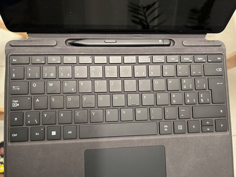 Microsoft Surface Pro 9 with Signature Keyboard & SlimPen2 | Acheter ...