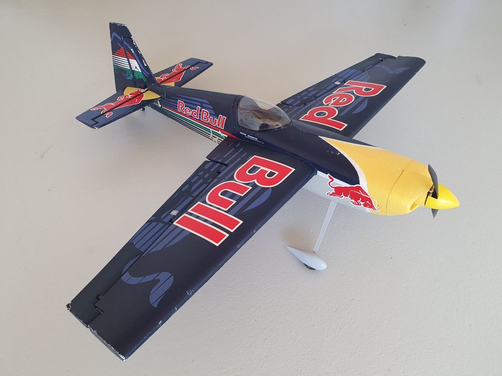 Kyosho Red Bull Edge 540 EP (Gebraucht) in Balsthal für CHF 130 – nur Abholung auf Ricardo kaufen