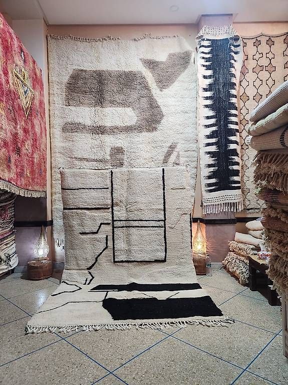 Vintage Moroccan Berber Rug 100% Natural Wool (Gebraucht) in Crans ...