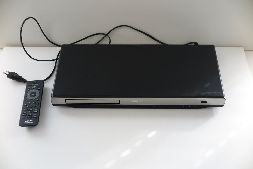 Philips Blue-Ray DVD Player BDP3280 | Kaufen auf Ricardo