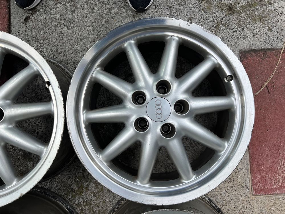 Alufelgen Audi Bolero 100 C4 S6 Plus 4A0601025M (Gebraucht) in Jona für ...