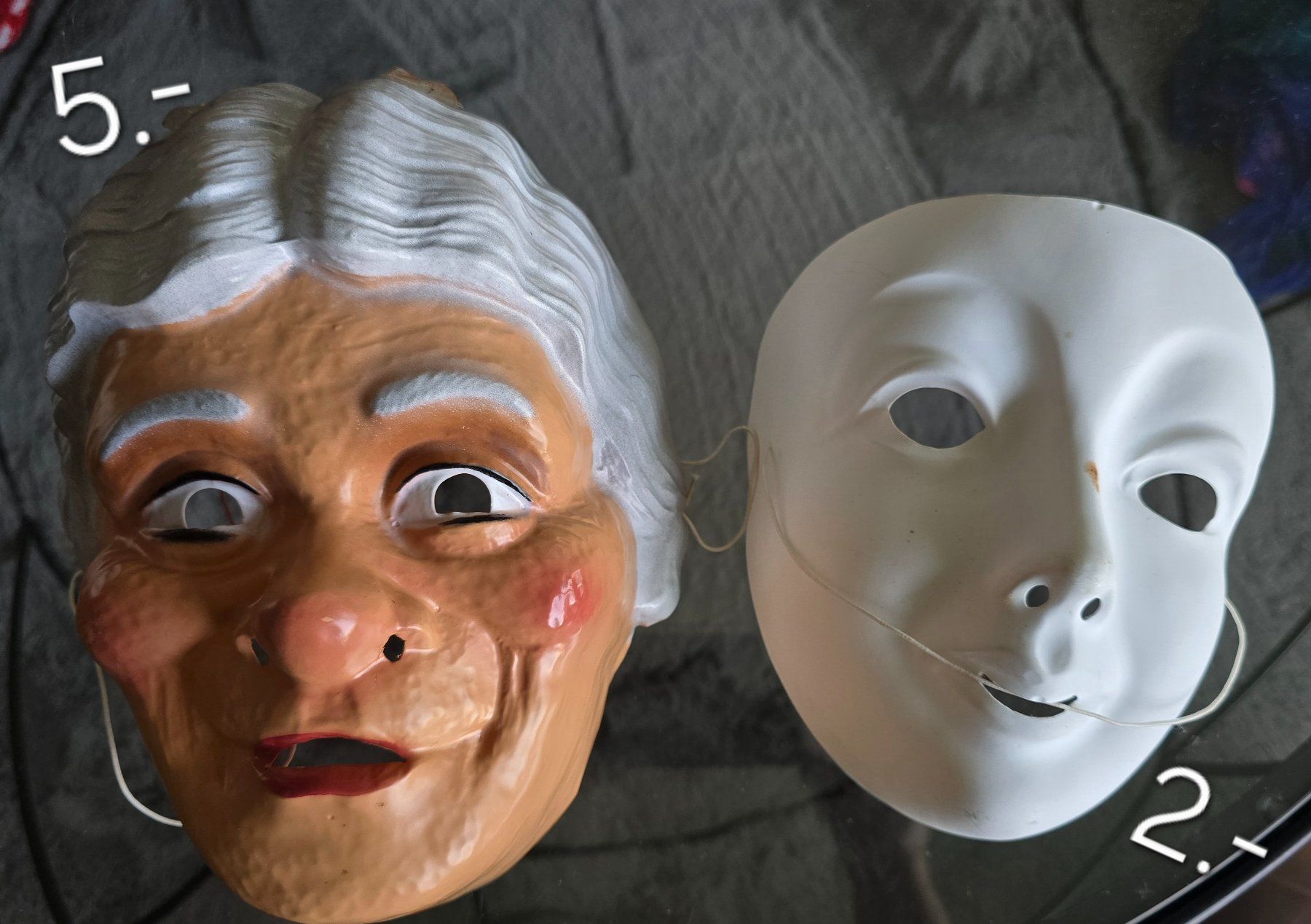 Vier Masken, Fasnacht, Karneval (Gebraucht) in Meggen für CHF 5.9 – mit ...