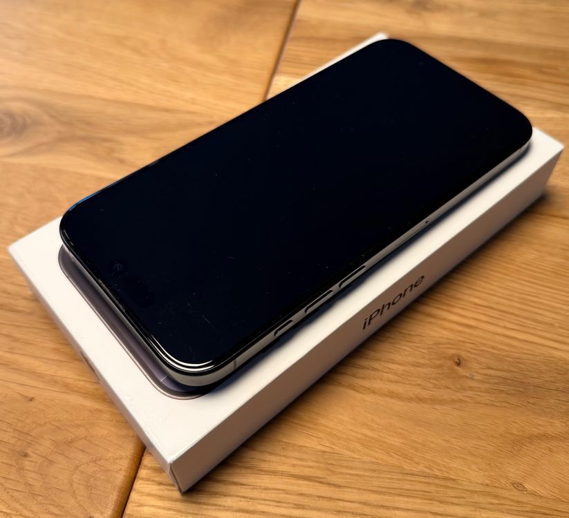 iPhone 16 Pro Max - Black Titanium, 256 GB (Gebraucht) in Dietikon für ...