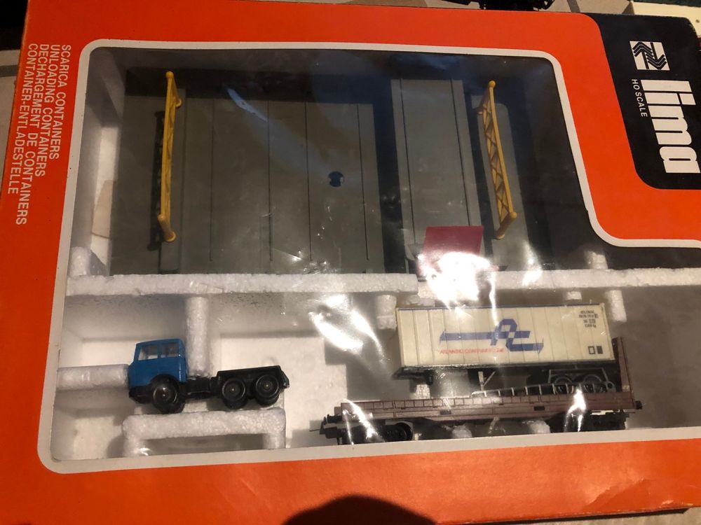 Lima H0 CONTAINER ENTLADESTELLE ART.NR.963 (Gebraucht) in Möriken AG ...