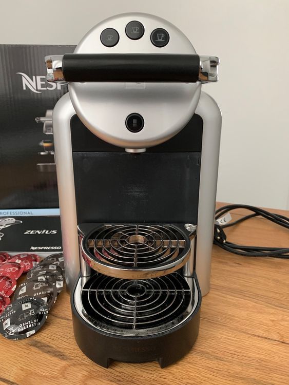 Nespresso Zenius (Gebraucht) in Zug für CHF 100 – nur Abholung auf ...