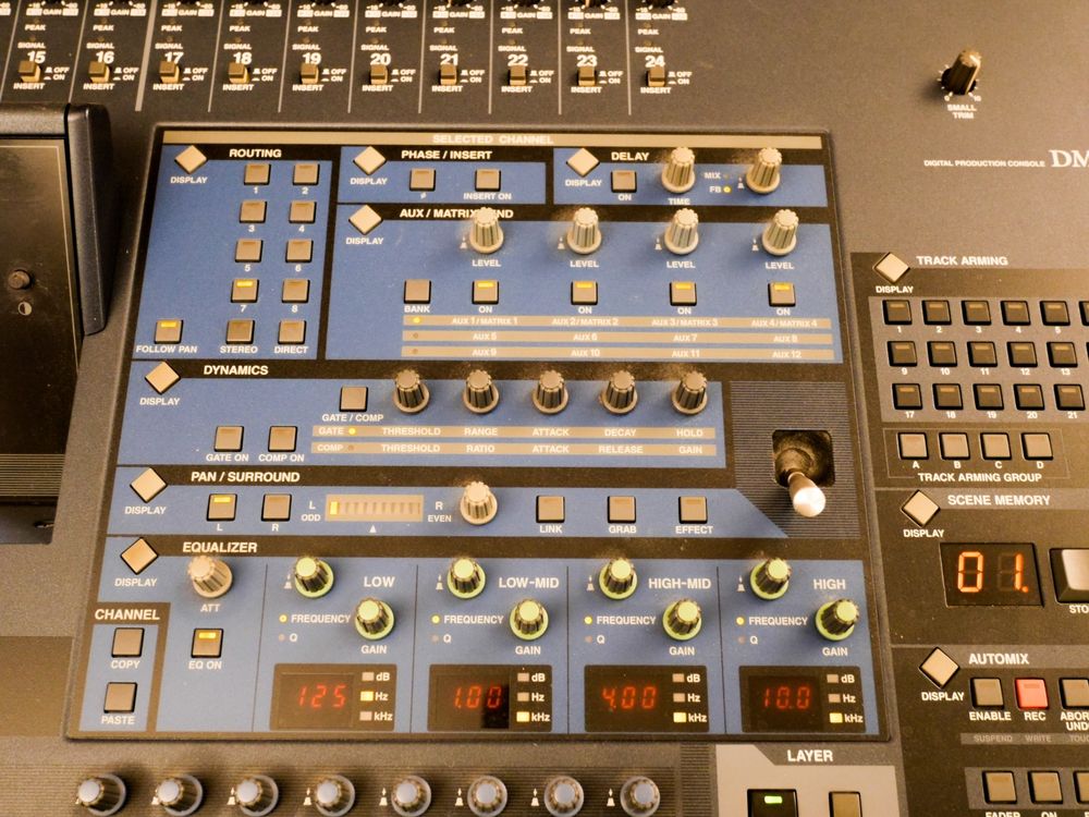 Yamaha DM 2000 Mischpult | Kaufen auf Ricardo