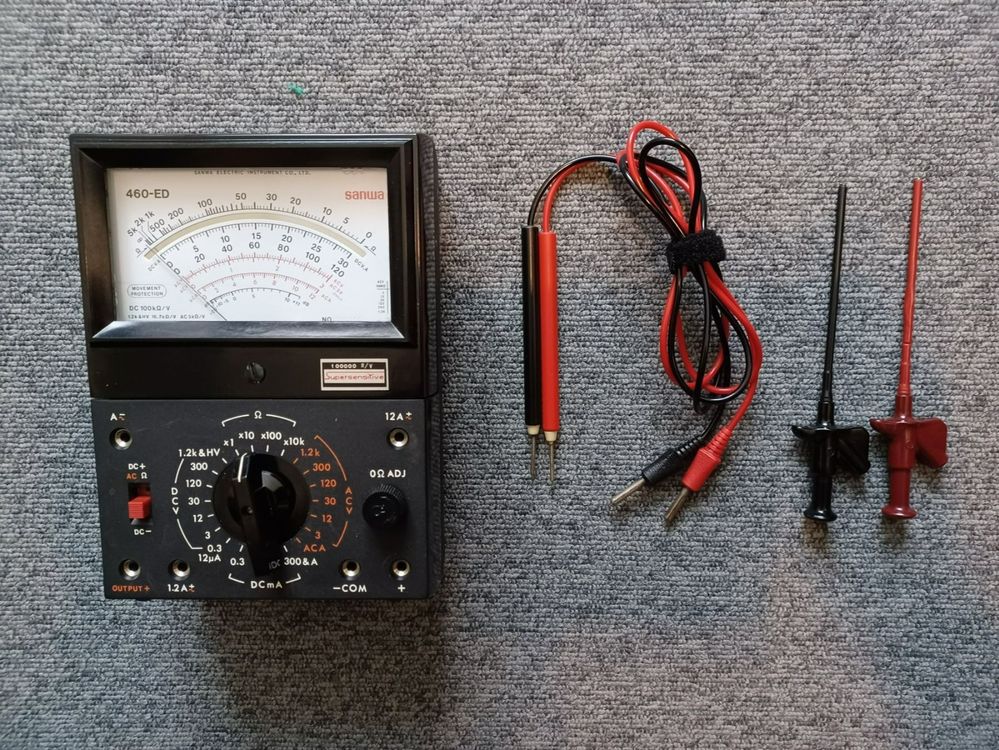 Messgerät Multimeter Strom Spannung Wiederstand usw. (Gebraucht) in ...