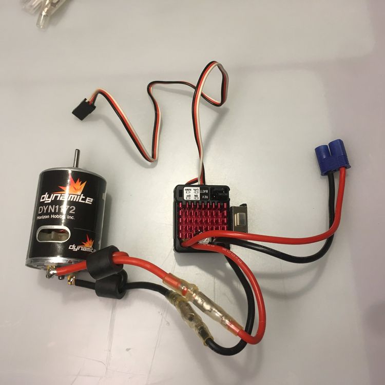 Combo Dynamite Waterproof ESC 2S + moteur 15T brushed | Kaufen auf Ricardo