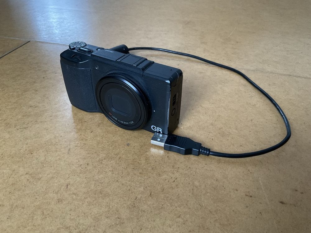 Ricoh GR 2 (Defekt) in Einsiedeln für CHF 255 – mit Lieferung auf ...