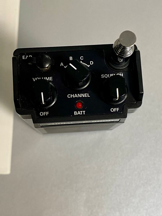 Zodiac P-6000 Portable Transceiver 4 channels FM | Kaufen auf Ricardo