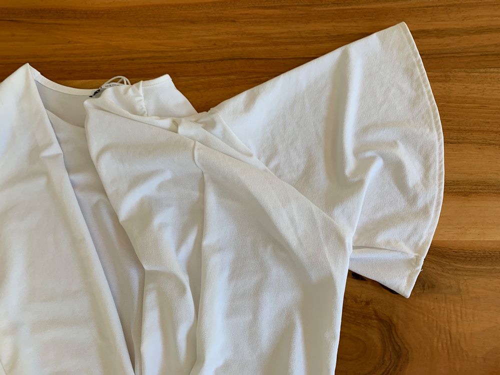 UNIQLO & ZARA 2 Body Top mit integriertem Push-Up BH Gr. M (Neu und ...