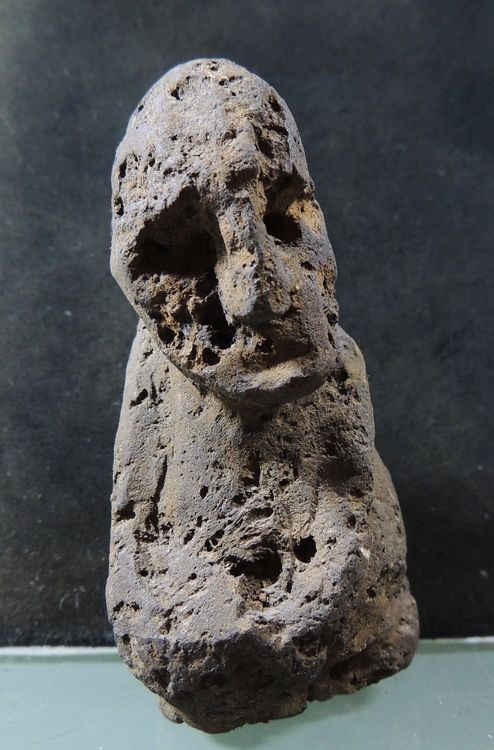 Talisman aus Bimsstein Papua Neu Guinea Tribal Art (Gebraucht) in ...