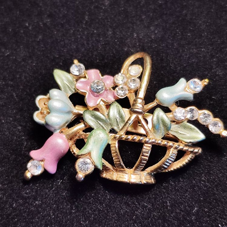 Vintage Gablonzer Brosche - Anhänger Blumenkorb, Email 14gr. | Kaufen auf Ricardo