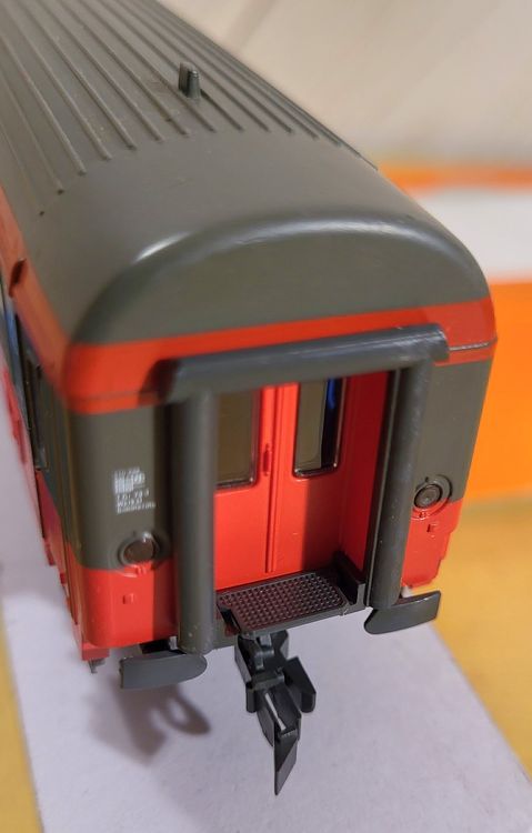 ROCO - 44647 - ÖBB - SPEISEWAGEN - WRmz- neuwertig | Kaufen auf Ricardo