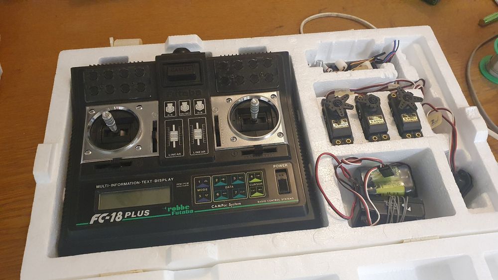 RC Fernsteuerung Futaba FC-18 plus | Kaufen auf Ricardo