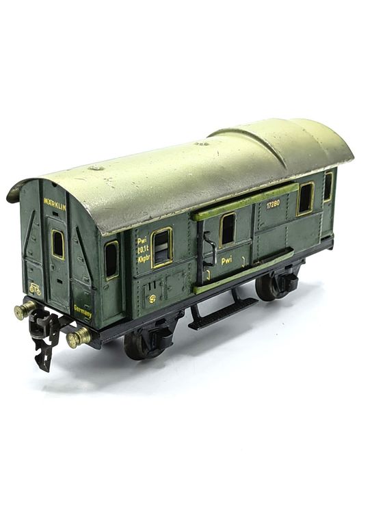 Spur 0 Märklin Gepäckwagen Grün (Gebraucht) in für CHF 10 – mit ...