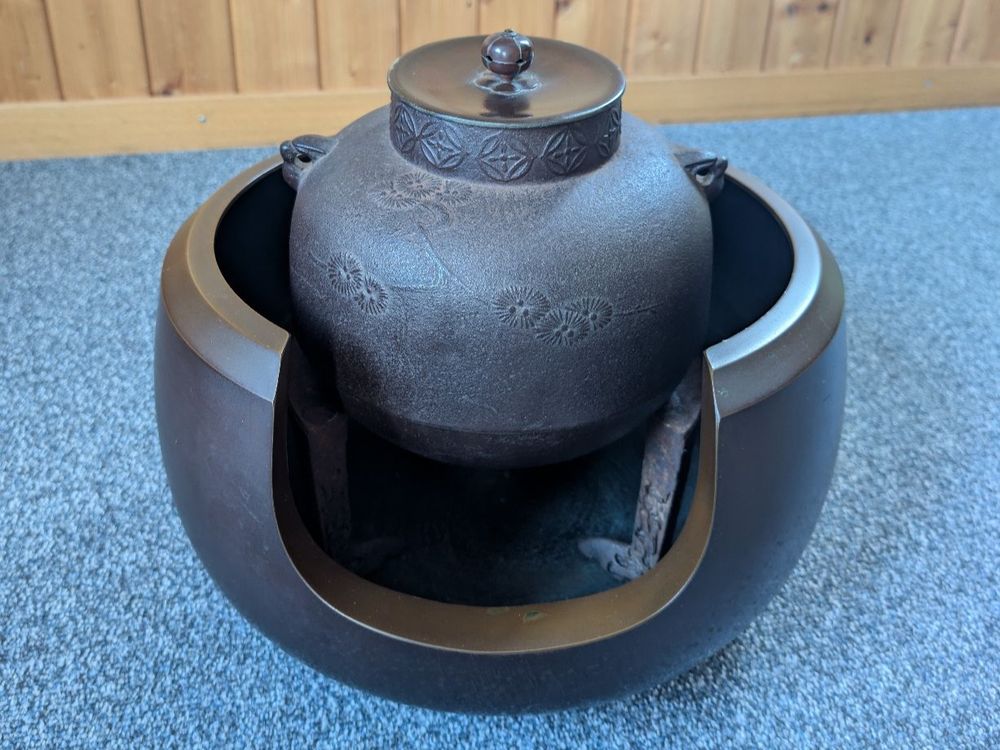 Jap. Wasserkessel (Kama) für traditionelle Teezeremonie (Gebraucht) in ...