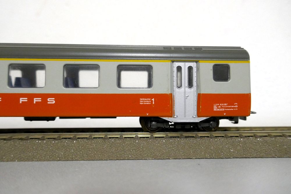 Liliput Swiss Express EW III Personenwagen 1.Klasse (Gebraucht) in Oberhasli für CHF 19 – mit ...