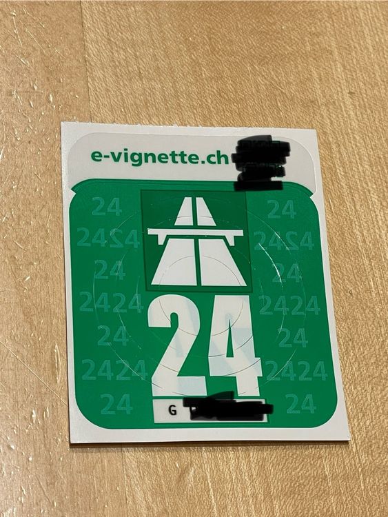 Autobahnvignette 2024 (Neu und originalverpackt) in Ittigen für CHF 33.35 – mit Lieferung auf ...